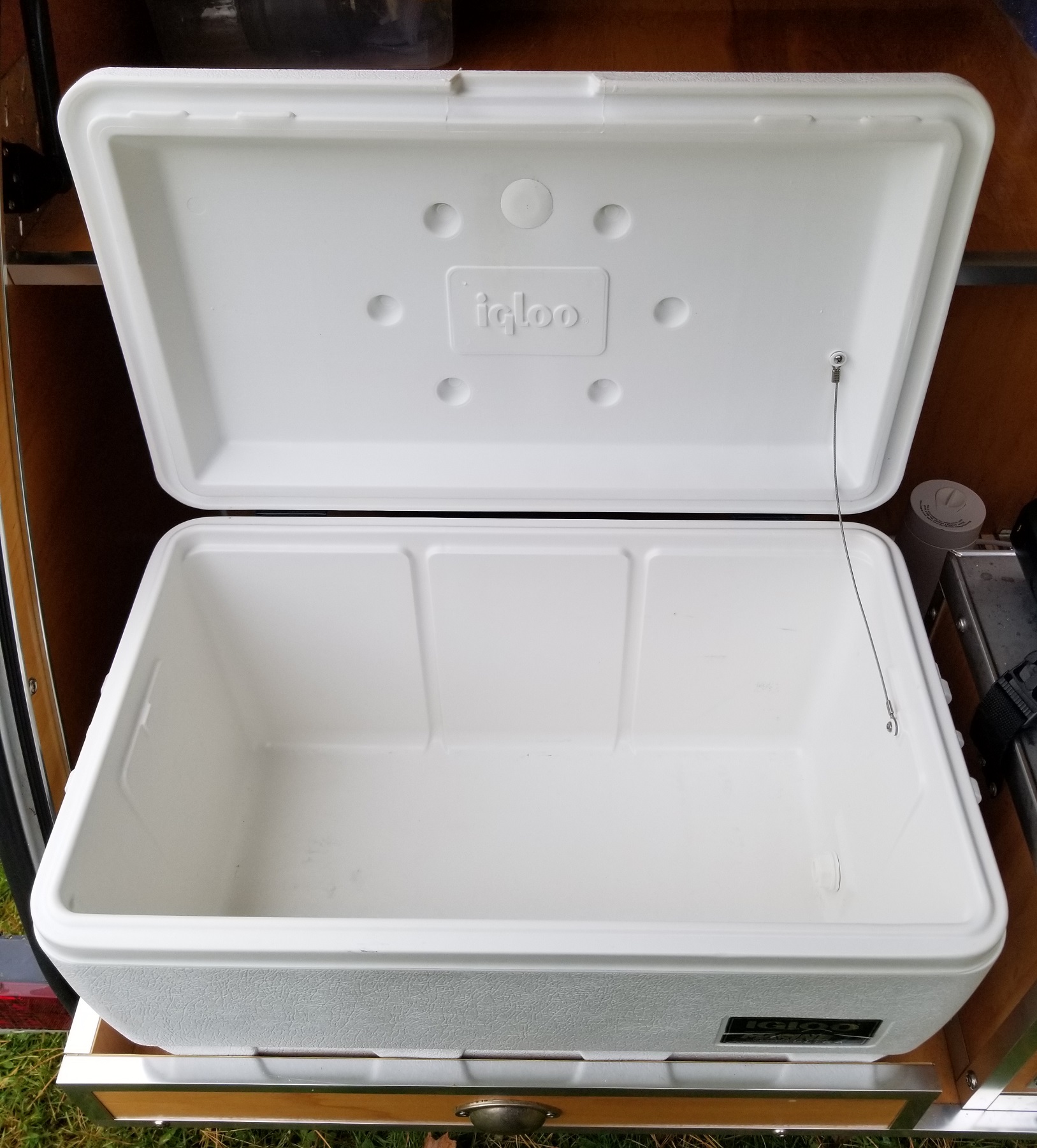 Choosing a Cooler for your Teardrop – Teardrop Trailer Travels